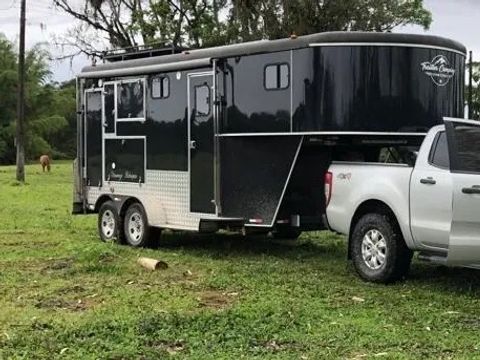 "trailer 5 rodas" no Brasil