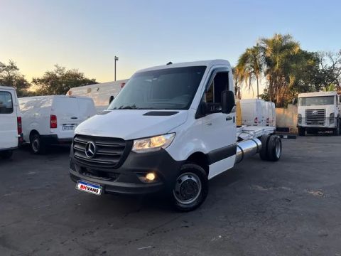 MERCEDES-BENZ SPRINTER 2024 Usados e Novos