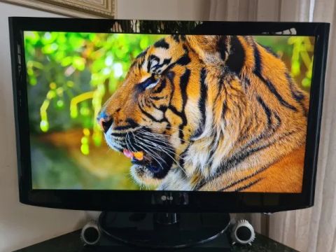 "tv lg 42 polegadas 3d" - TVs no Brasil