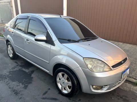 FORD FIESTA 2005 Usados e Novos