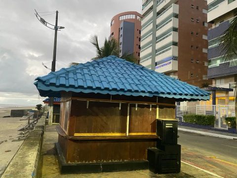 "quiosque praia" no Brasil