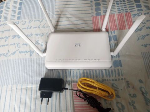 "modem zte" - Conectividade e Dispositivos de Rede no Brasil