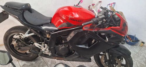 Motos KASINSKI COMET no Brasil