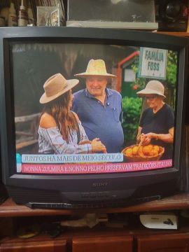 "sony trinitron" no Brasil