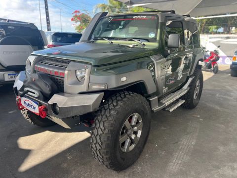 TROLLER T-4 Usados e Novos