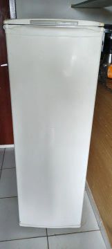 "freezer-pequeno" - Geladeiras e Freezers no Brasil