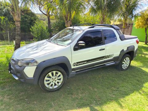 FIAT STRADA 2015 Usados e Novos