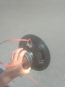 "medios de 10 polegadas" no Brasil