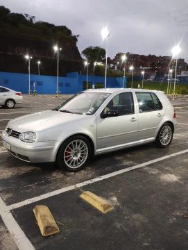 VOLKSWAGEN GOLF 2002 Usados e Novos