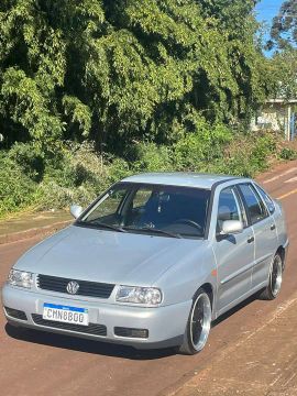 VOLKSWAGEN POLO a gasolina 1999 Usados e Novos no RS