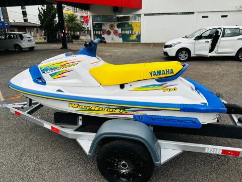 "wave raider" no Brasil