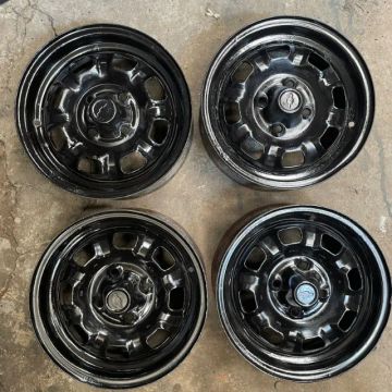 "rodas chevette" - Peças para carros, vans e utilitários no Brasil