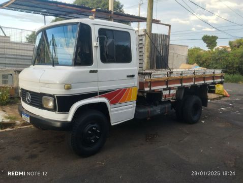 "mercedes mb 608" - Caminhões no Brasil
