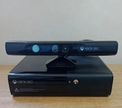 "xbox 360 super slim" - Consoles de Vídeo Game no Brasil