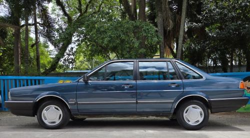 VOLKSWAGEN SANTANA 1989 Usados e Novos