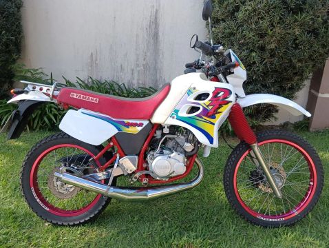 Motos YAMAHA DT no Brasil