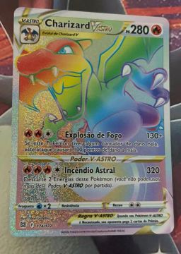 "charizard carta" no Brasil
