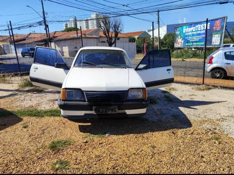 Chevrolet Monza Usados e Novos