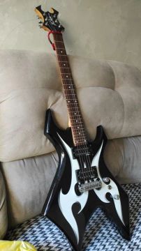 "warlock guitarra" no Brasil