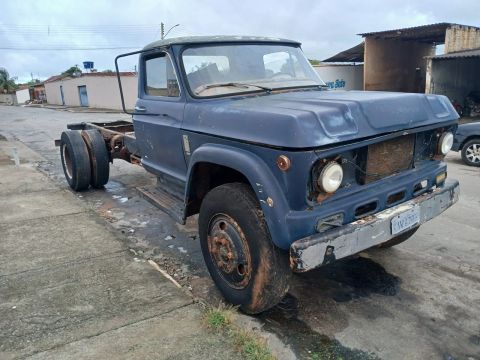 "caminhoes d60 chevrolet" no Brasil