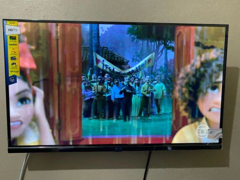 "tv de led 32 polegadas smart" - TVs no Brasil