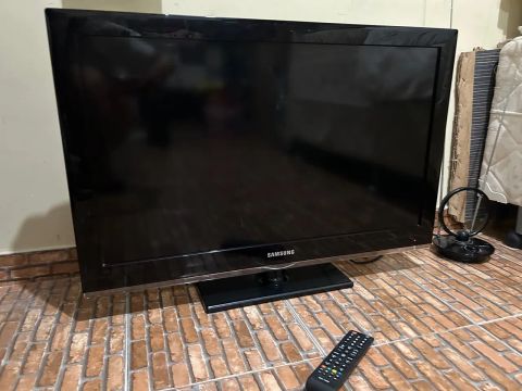 "tela lcd samsung 32 polegadas" - TVs no Brasil