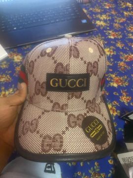 "bone da gucci" - Acessórios no Brasil