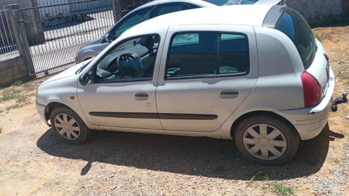 RENAULT CLIO 2000 Usados e Novos