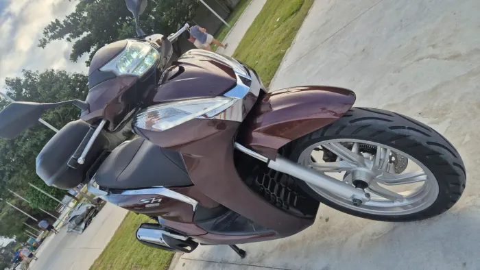 Motos Honda SH 300i no Brasil