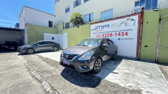 "nissan versa 2017" - Carros Usados e Novos à venda