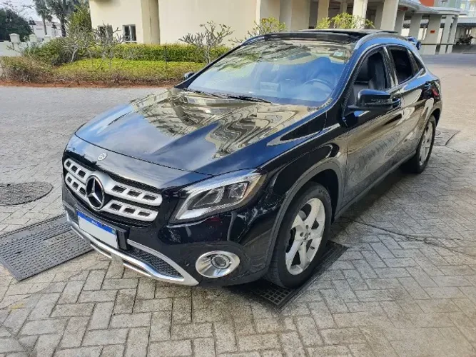 Mercedes-Benz GLA-200 Usados e Novos