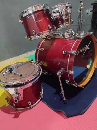 "bumbo instrumento musical" - Instrumentos musicais no Brasil