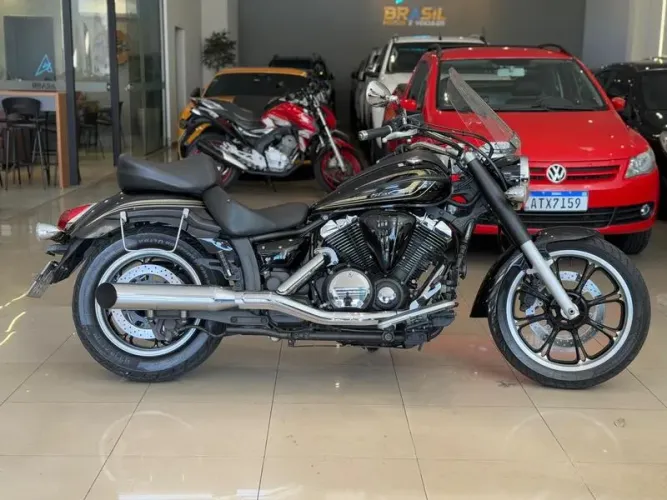 Motos Yamaha XVS 950 Midnight Star no Brasil