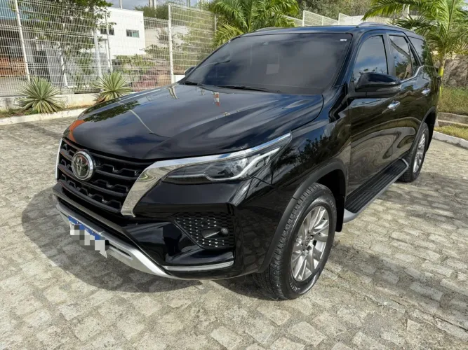 Toyota Hilux SW4 SRX 4X4 2.8 TDI 16V Dies. Aut. Usados e Novos
