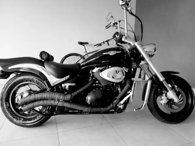 Motos Suzuki Boulevard M800 no Brasil