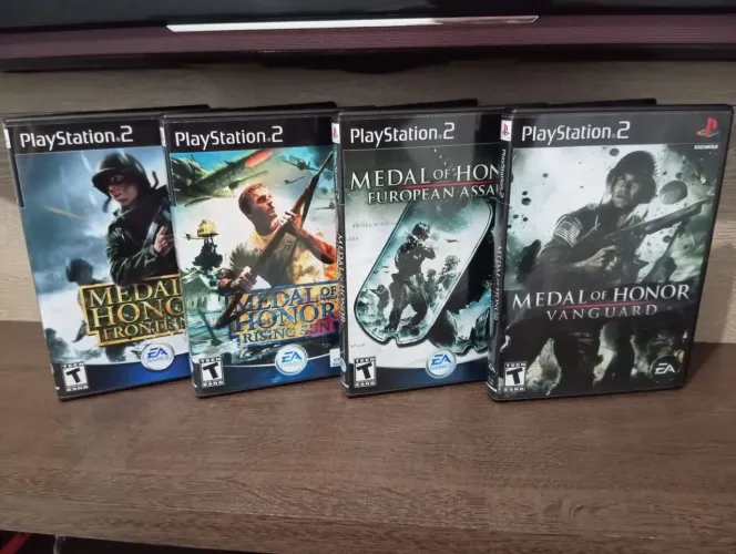 "medal of honor ps2" - Jogos de Vídeo Game no Brasil
