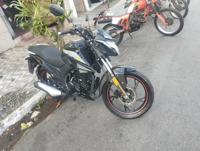 Motos Shineray Jef 150s no Brasil