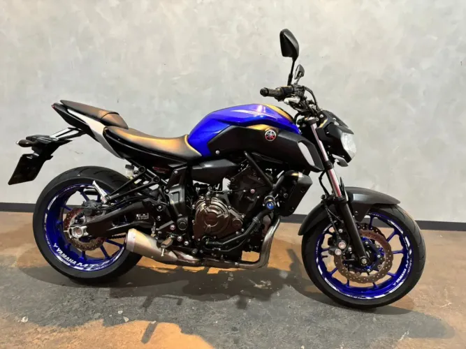 Motos Yamaha MT-07/MT-07 2022 no Brasil