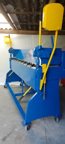 "dobradeiras de chapas" no Brasil