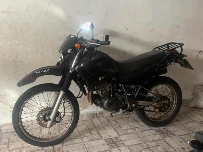 Motos Yamaha XT 225 no Brasil