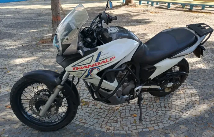 Motos Honda XL 700v Transalp no Brasil