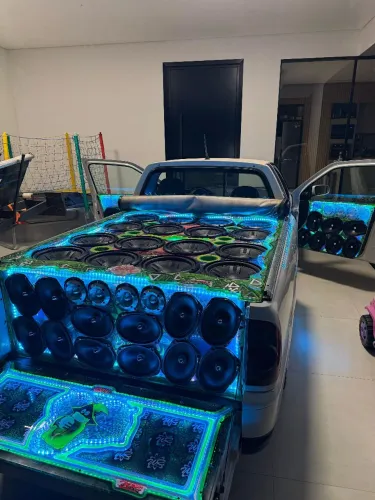 "saveiro com som automotivo" no Brasil