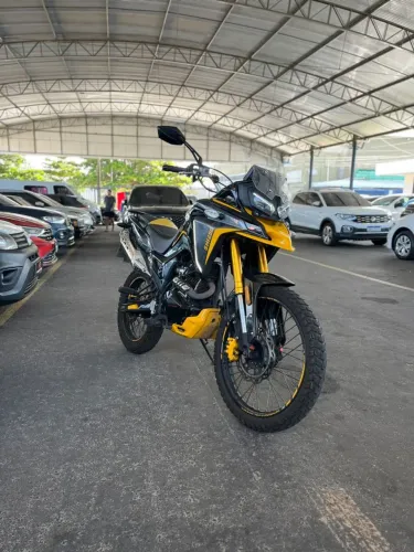 Motos Shineray SHI 250 no Brasil