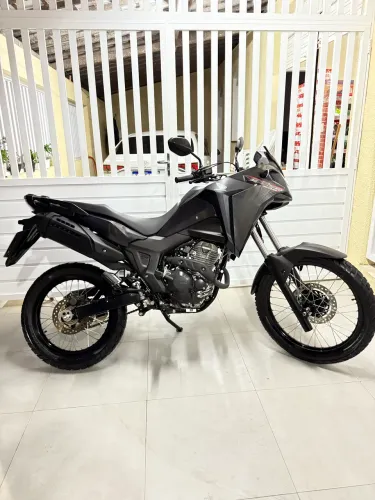 Motos Honda Sahara no Brasil