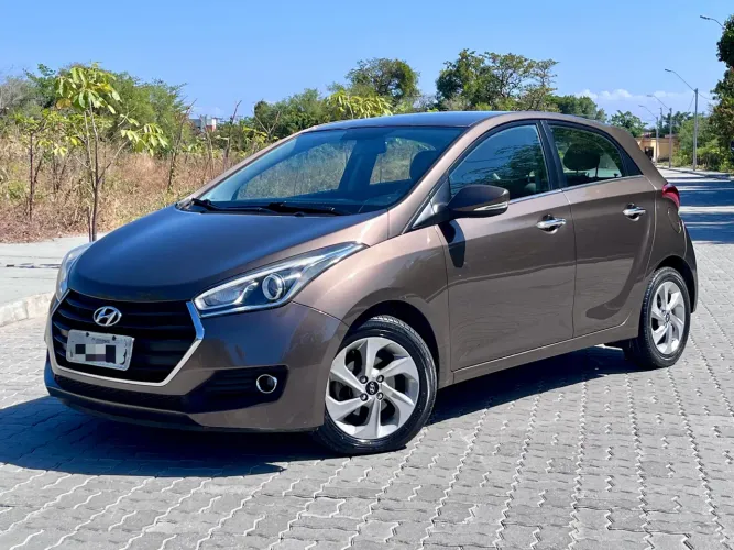 Hyundai HB20 Premium 1.6 Flex 16V Aut. Usados e Novos