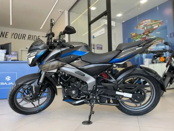 Motos Bajaj Dominar 200 no Brasil