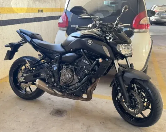 Motos Yamaha MT-07/MT-07 2023 no Brasil