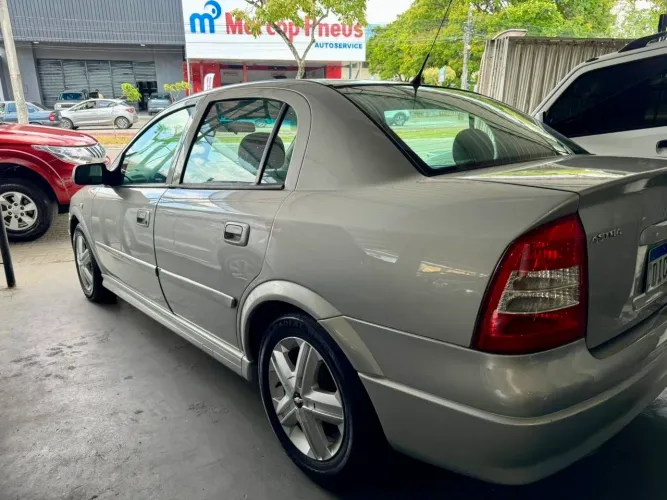 Carros 2002 Usados e Novos à venda