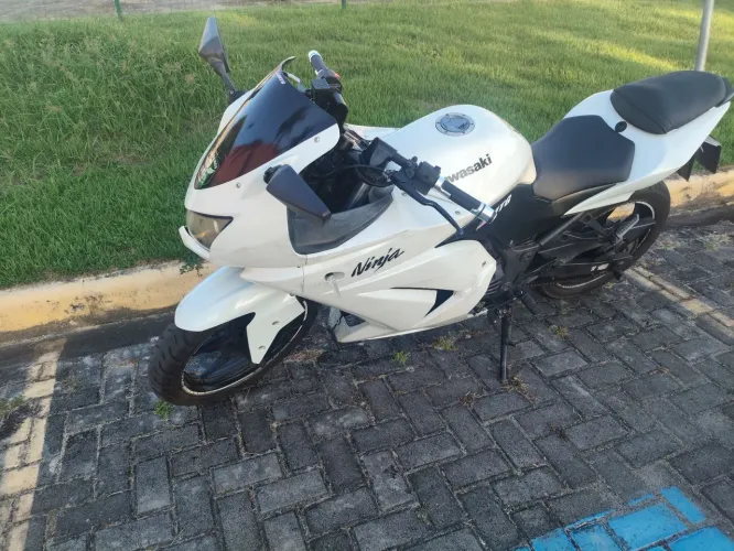 Motos Kawasaki Ninja 250r no Brasil