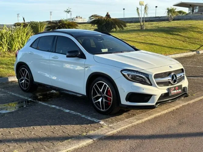 Mercedes-Benz GLA 45 AMG 4matic 2.0 Turbo Aut. Usados e Novos